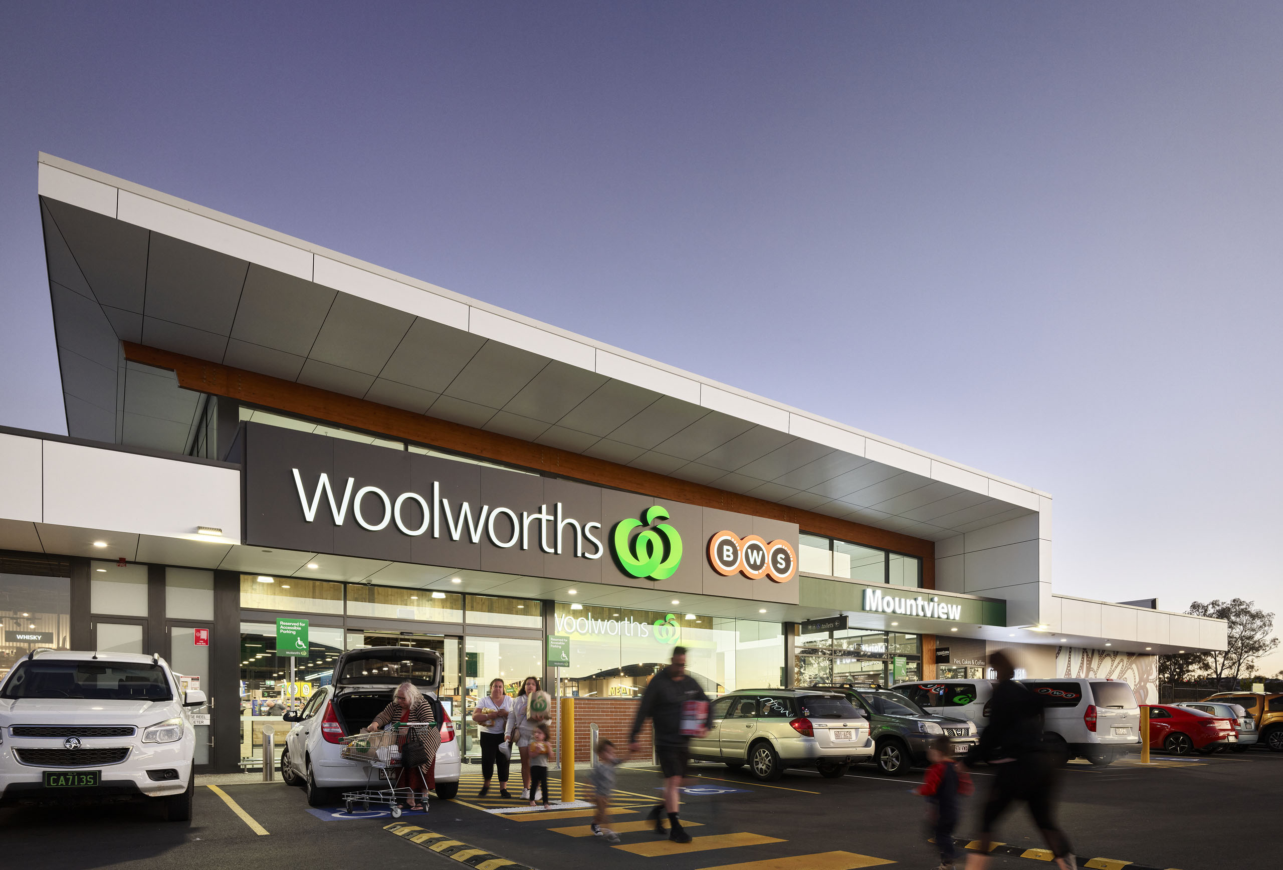 Fabcot - Woolworths Mountview Shopping Centre - ThomsonAdsett